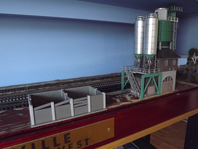 The Philden Model Railway Blog: Cement Works Part Four