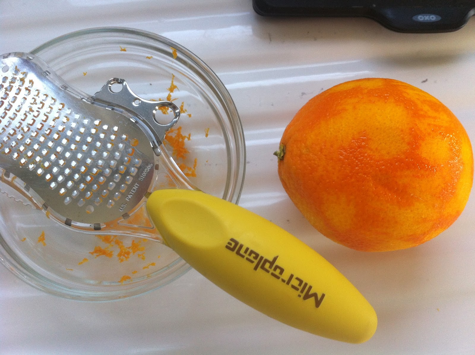 BAKER/MAKER: how to zest an orange [what-mom-taught-me wednesday]
