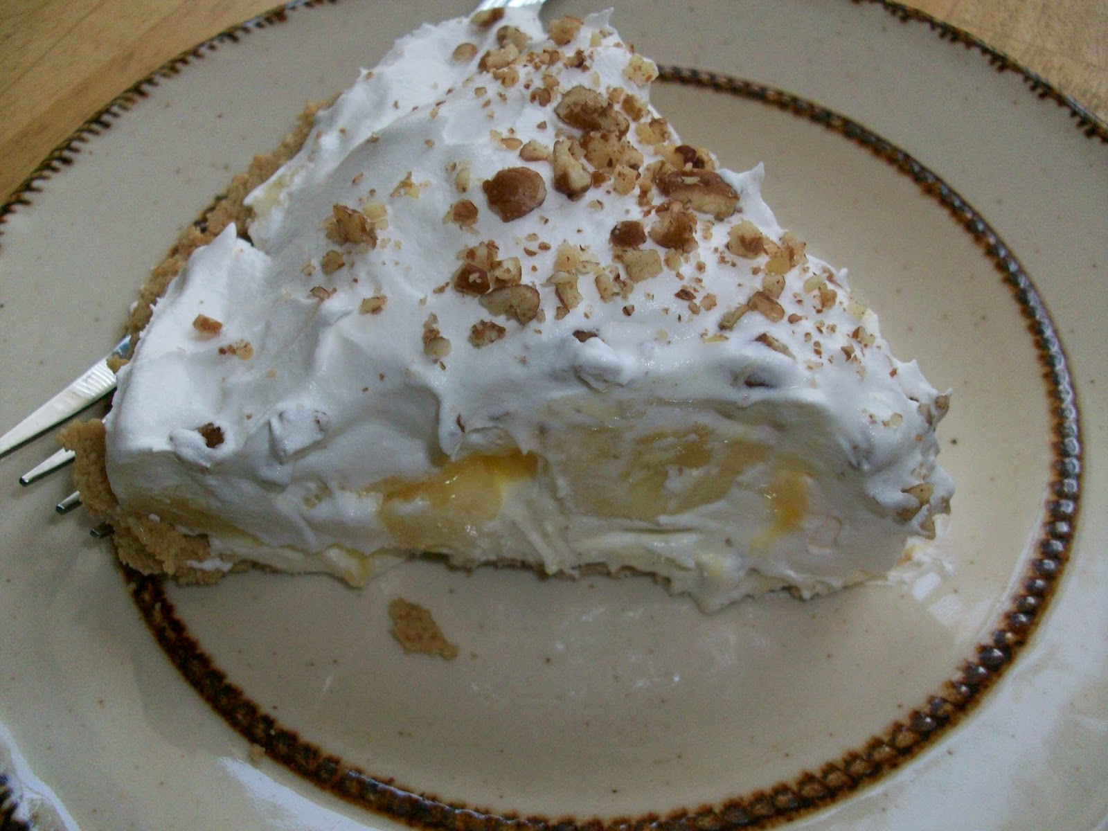 Marthas Recipe Cabinet Banana Cream Cheese Pie