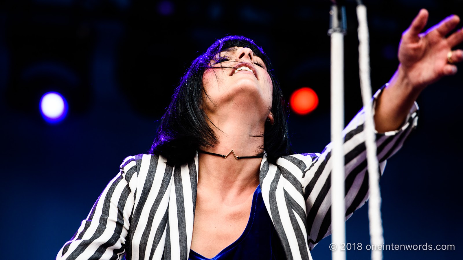 one in ten words: Riverfest Elora 2018: Day 3: Dear Rouge - Concert Photos