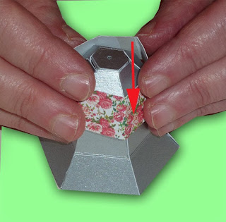 The Papercraft Post: Beautiful Bells Tutorial