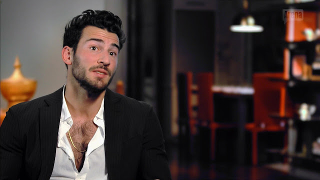ausCAPS: Steve Gold shirtless in Million Dollar Listing New York 7-01 ...