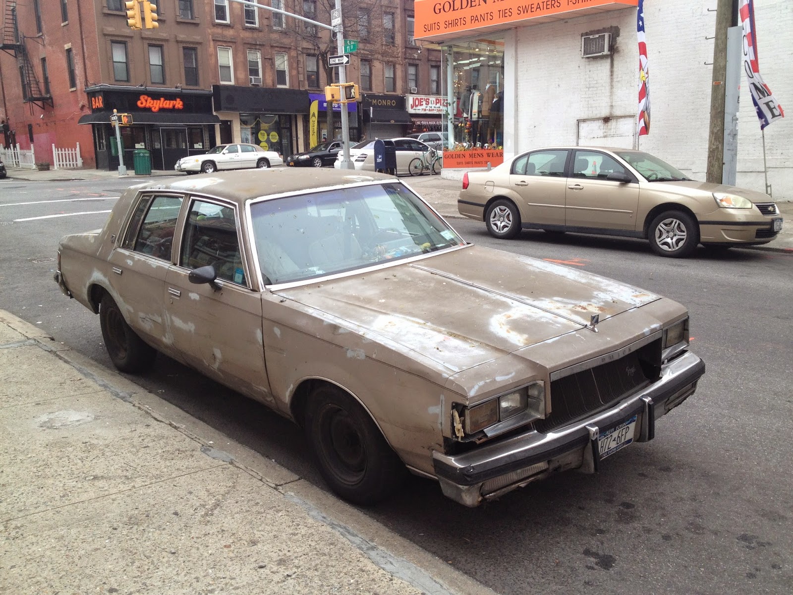 NYC Hoopties - Whips Rides Buckets Junkers and Clunkers: A Regal Hooptie