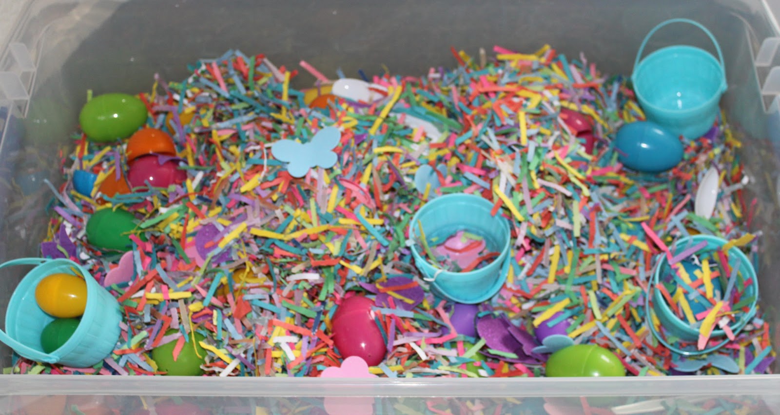 Seedlings Nursery School: 10 Preschool Sensory Bin Ideas