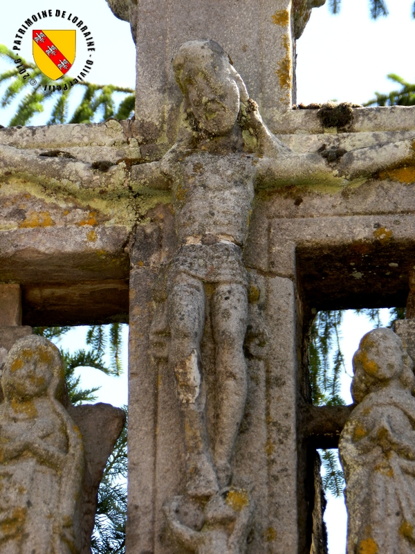 PATRIMOINE DE LORRAINE: DOMEVRE-SUR-DURBION (88) - Croix-calvaire (1772)