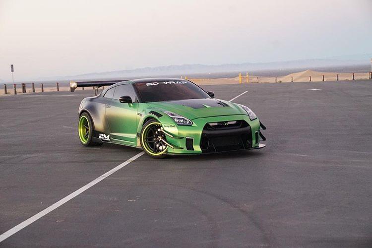T-Hunted!: Um Nissan GT-R especial para Tanner Fox!