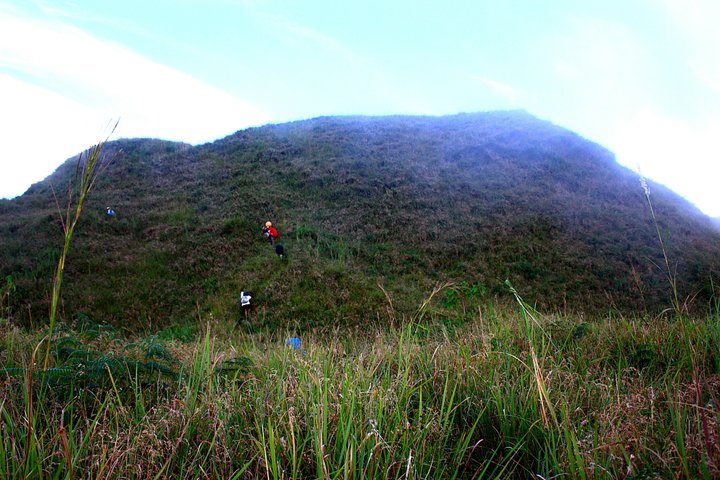 Pelipe's Online H.Q.: Mt. Napulak Climb in Iloilo "The City Of Love"