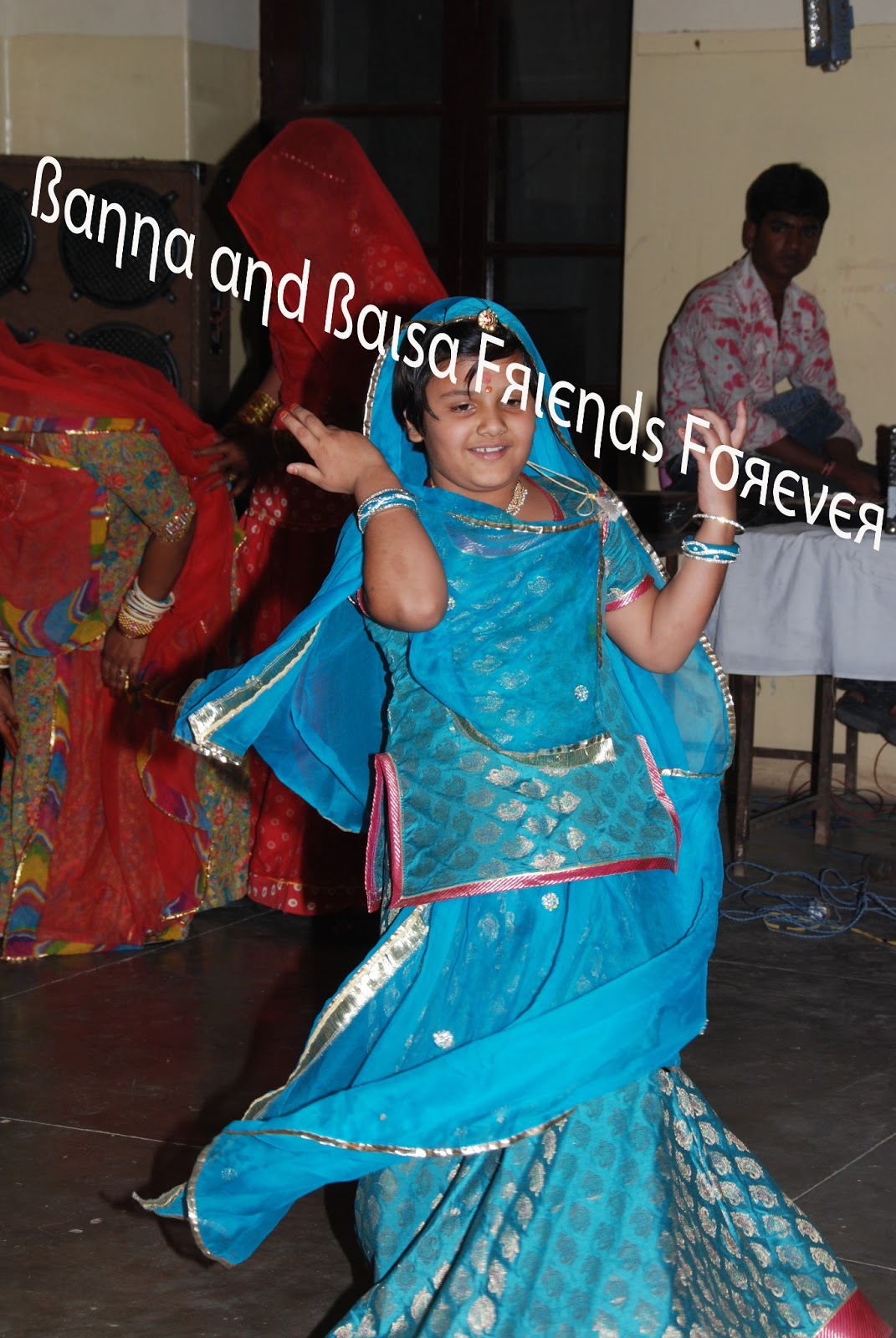 Banna and Baisa Friends Forever: Dancing Baisa