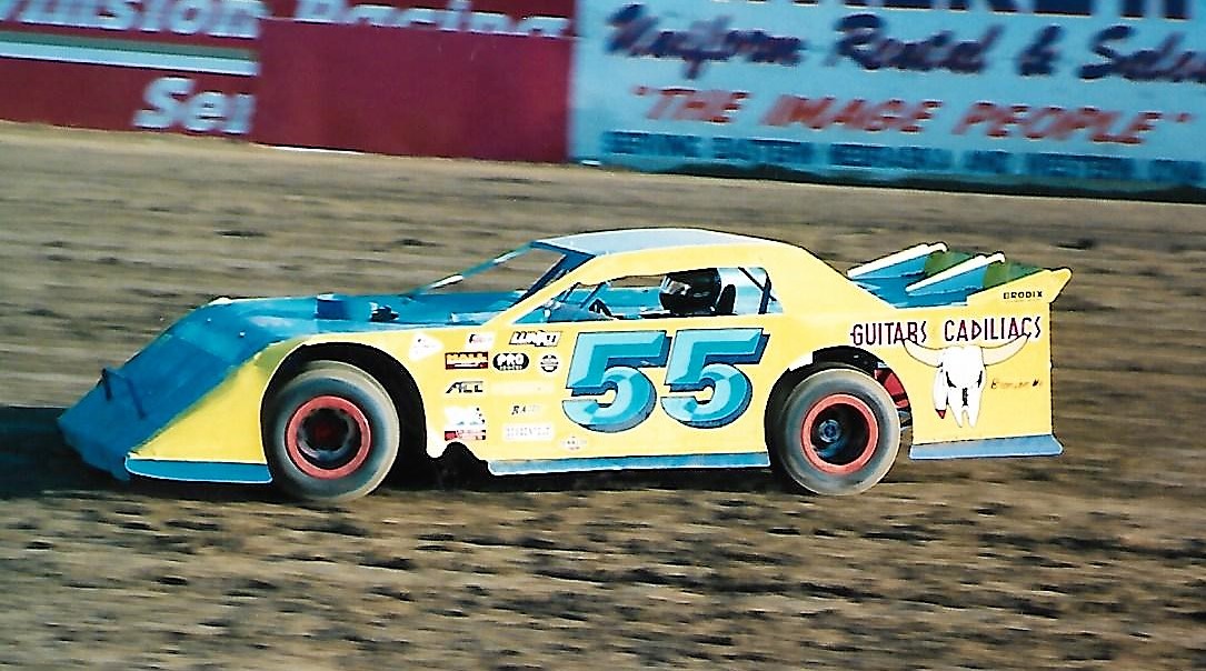 Back Stretch: Found Some Old Late Model Pictures.....