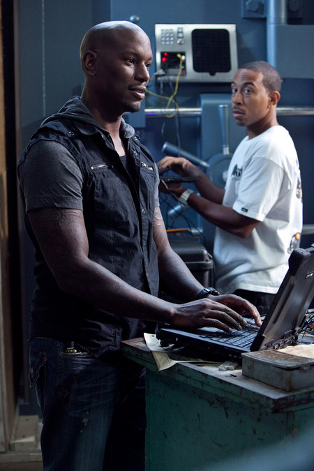 FollowTyrese.com: FAST FIVE PHOTOS: Roman Pearce