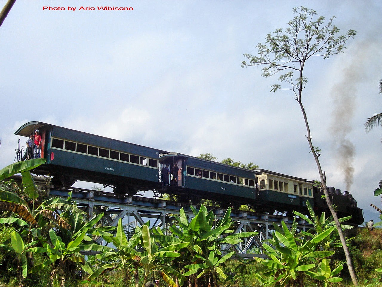 Kereta Api di Indonesia: Lokomotif Uap
