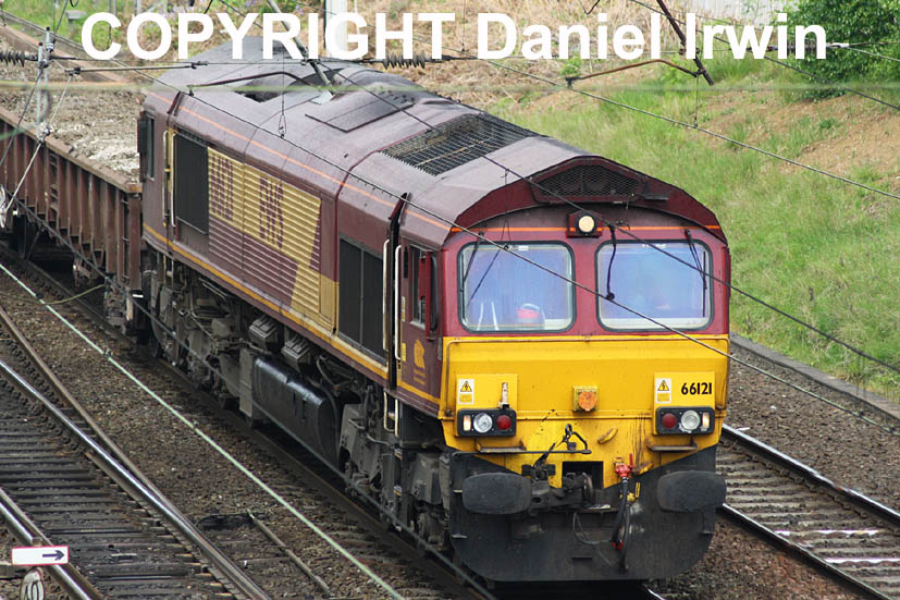 ALONG WINWICK LINES: June 2011