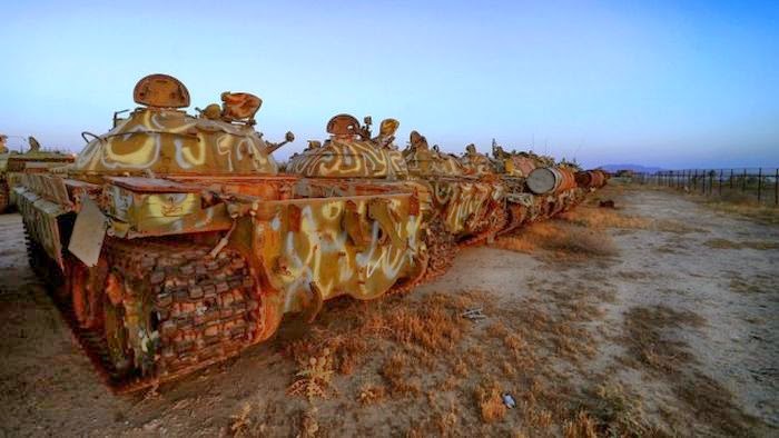 World Of Technology: Tank Graveyard in Kuwait (19 pics)