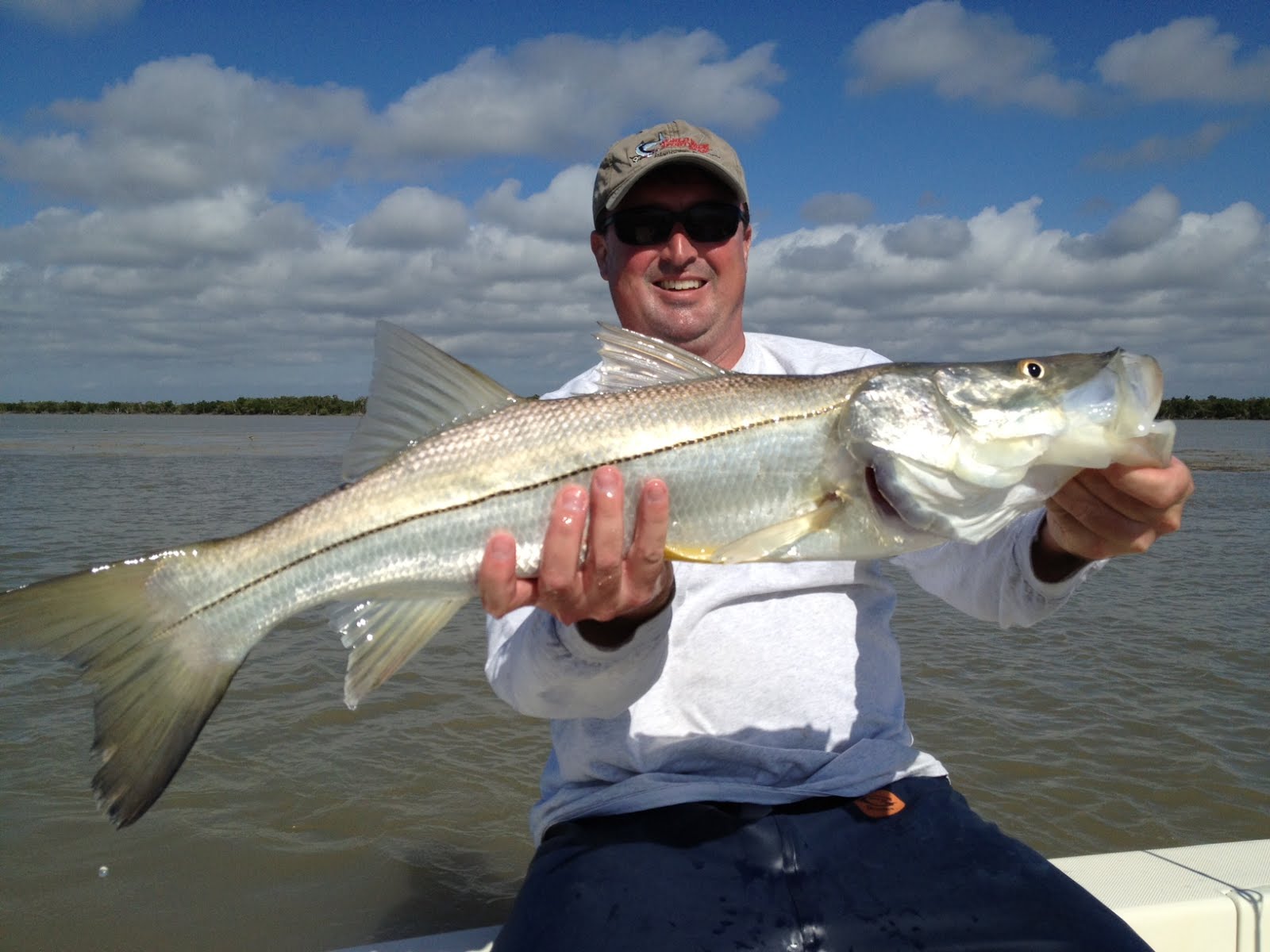 Jersey Cape Guide Service: Snook!