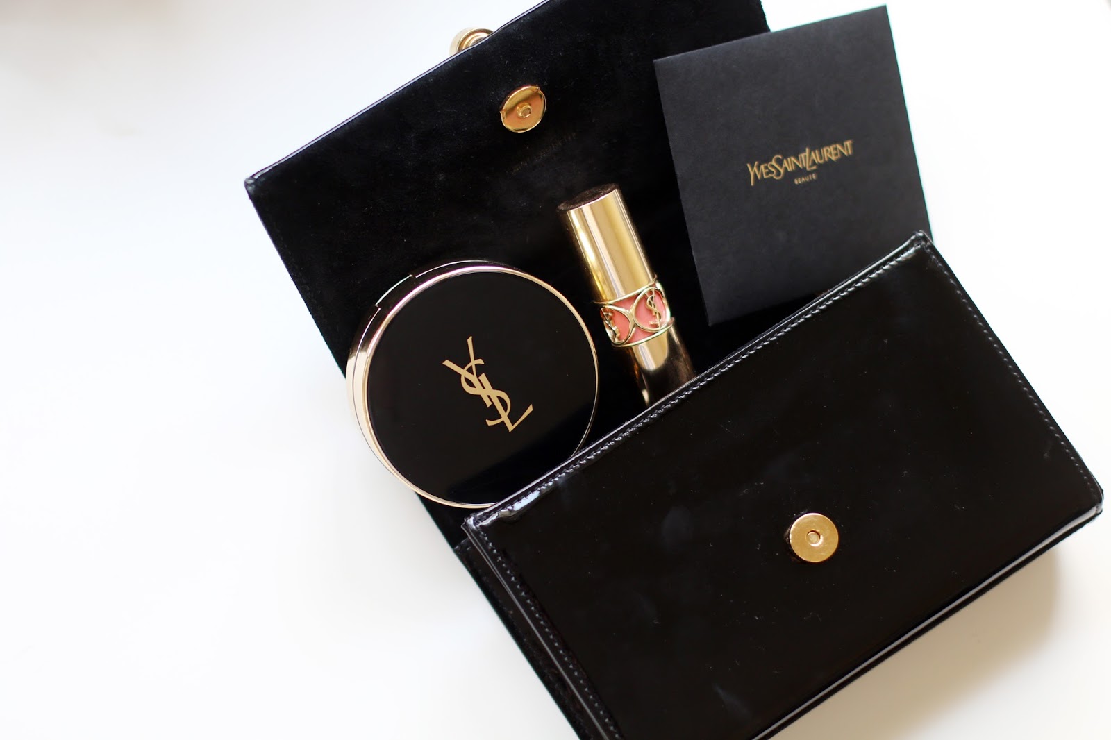 YSL LE CUSHION ENCRE DE PEAU FOUNDATION REVIEW | BETHNI.COM