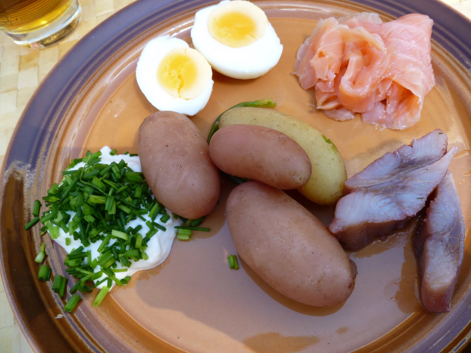 Ett och annat jag fnular på.: "What is traditional Swedish food like?"