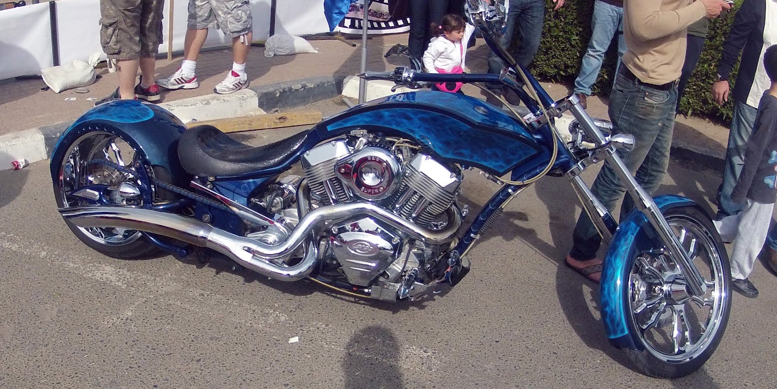 Q8 Moto: Some photos from Kuwait Riders Second Bike Show 17 February 2012