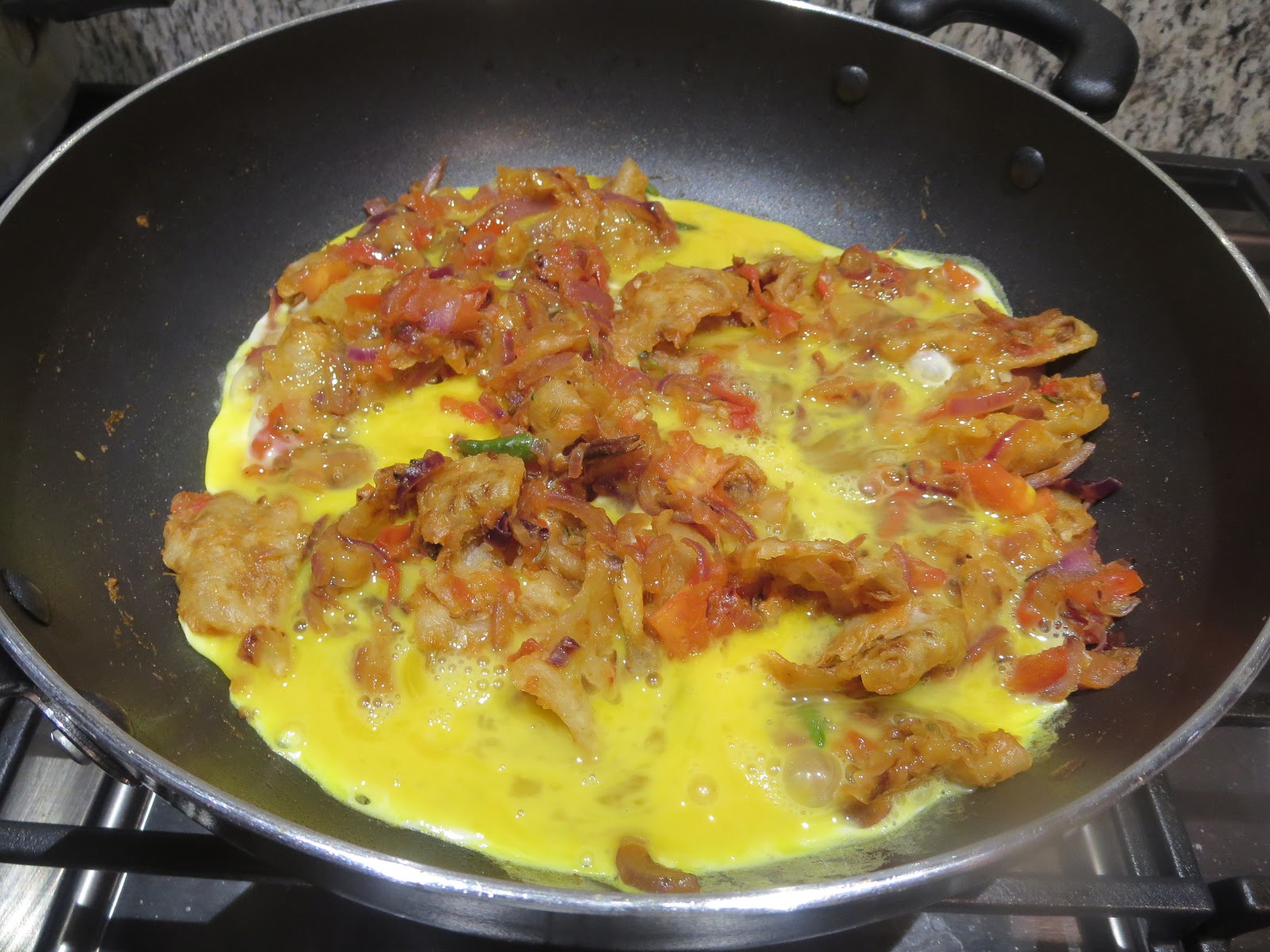 Scrambled Egg parotta (Muttai kothu parotta)