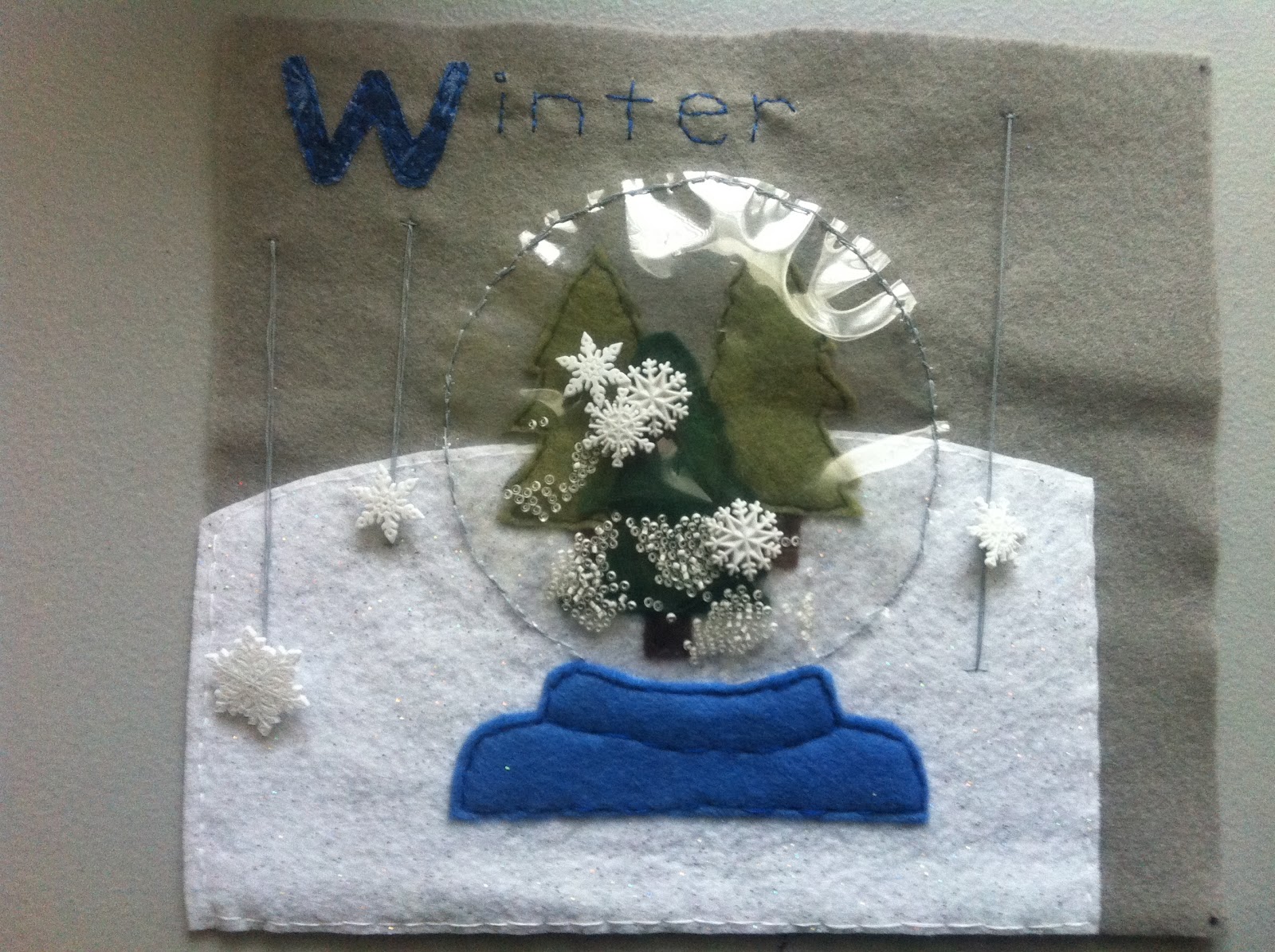 Little Green Things: Quiet Book - Winter page