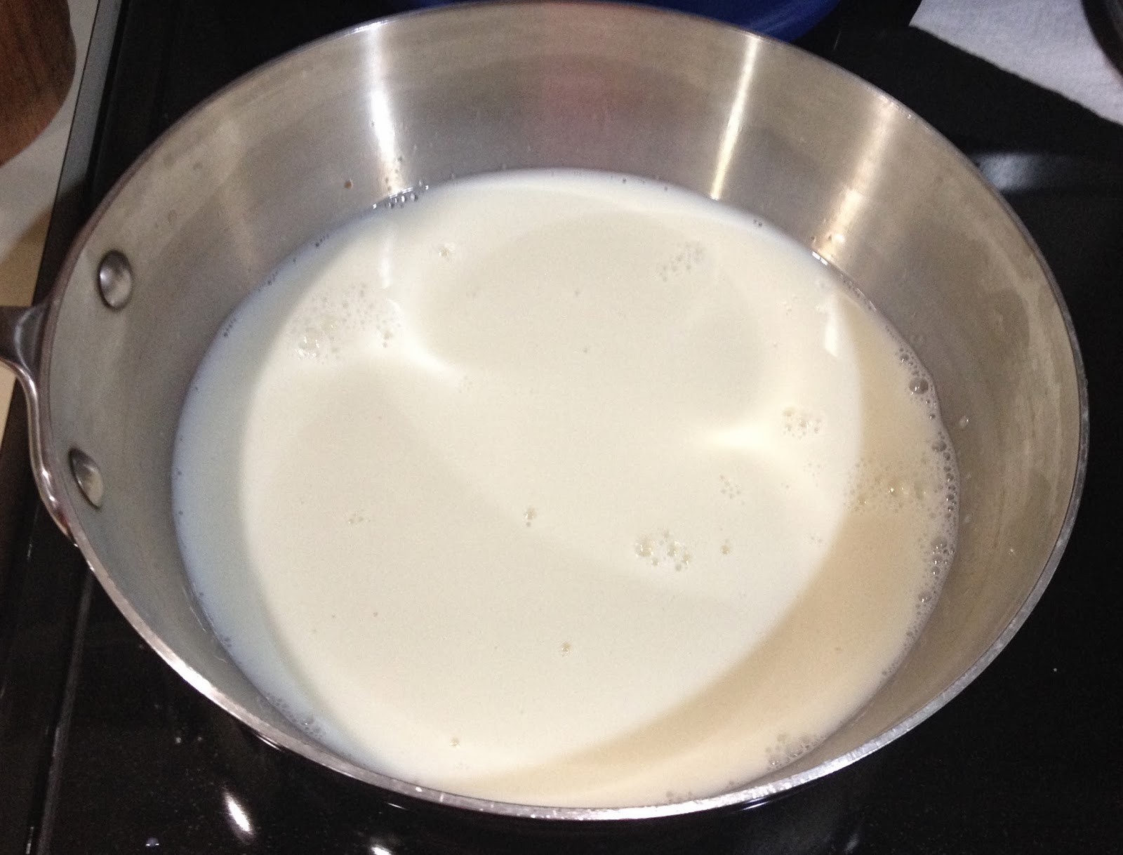 The Boozy Epicure: Baking Fundamentals: Pastry Cream