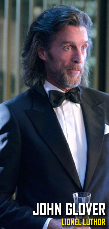 THE BEST OF SMALLVILLE