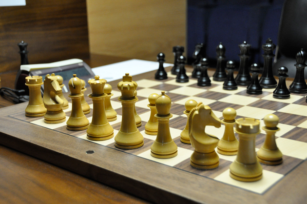 Teaching Chess to a Starcraft 2 Grandmaster: Magnus Carlsen Wins 2013 ...