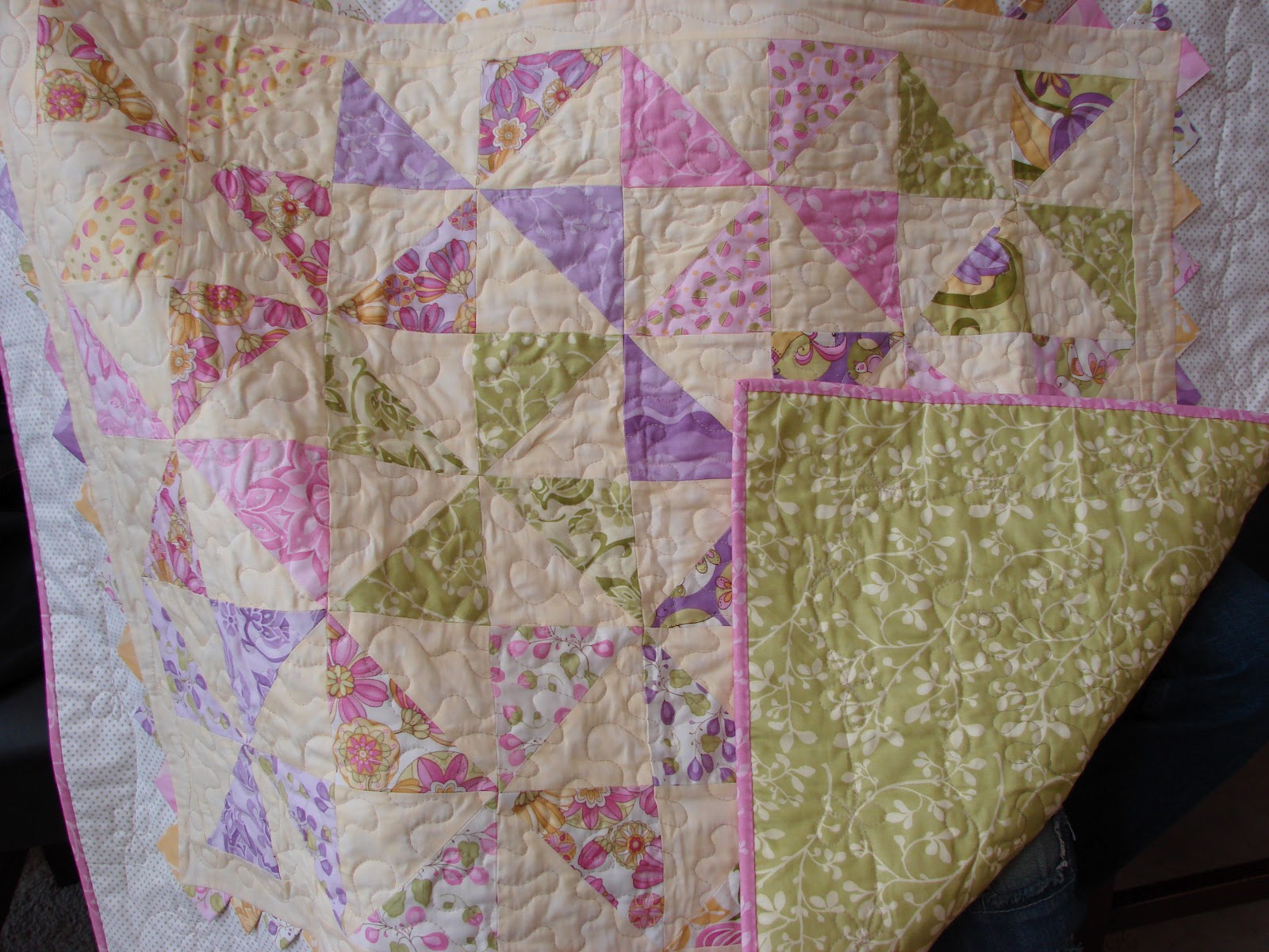 dream quilt create: Pinwheel Baby Quilt