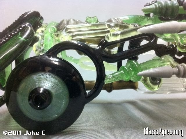 Passion for Pot: Fully wearable and functional bionic arm pipe!!!