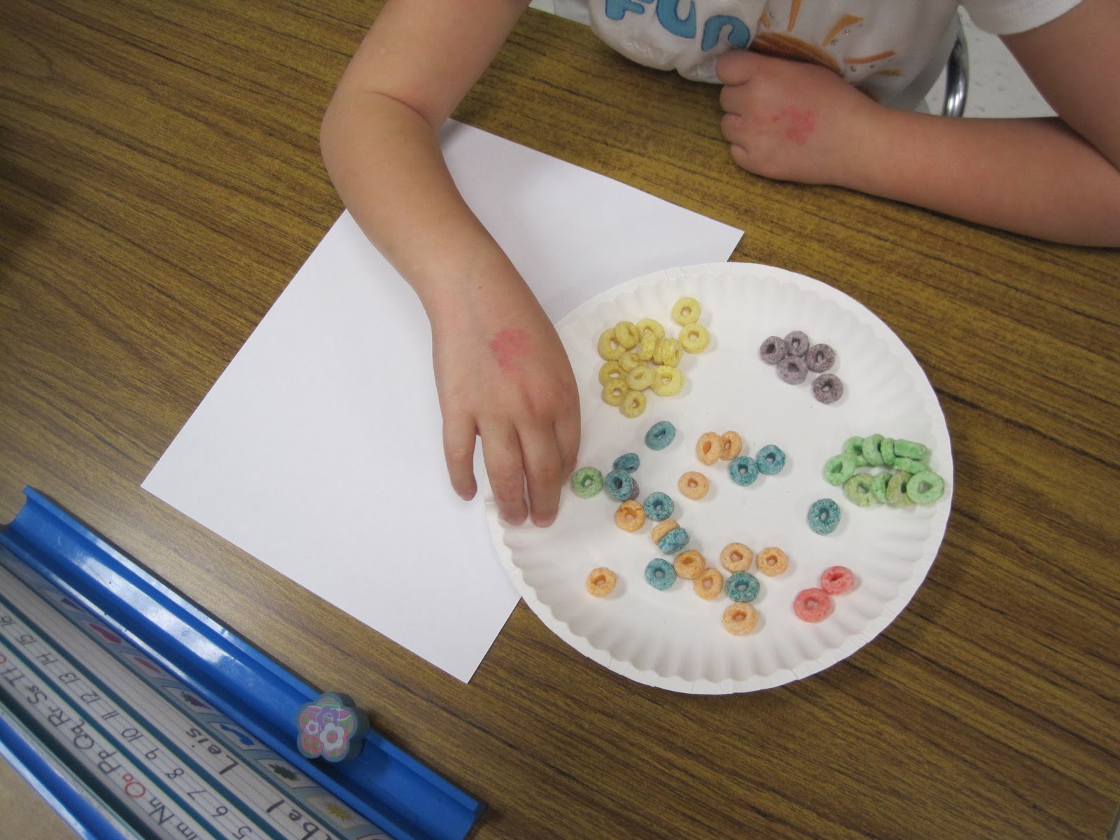 Classroom Freebies Too: Froot Loop Patterns