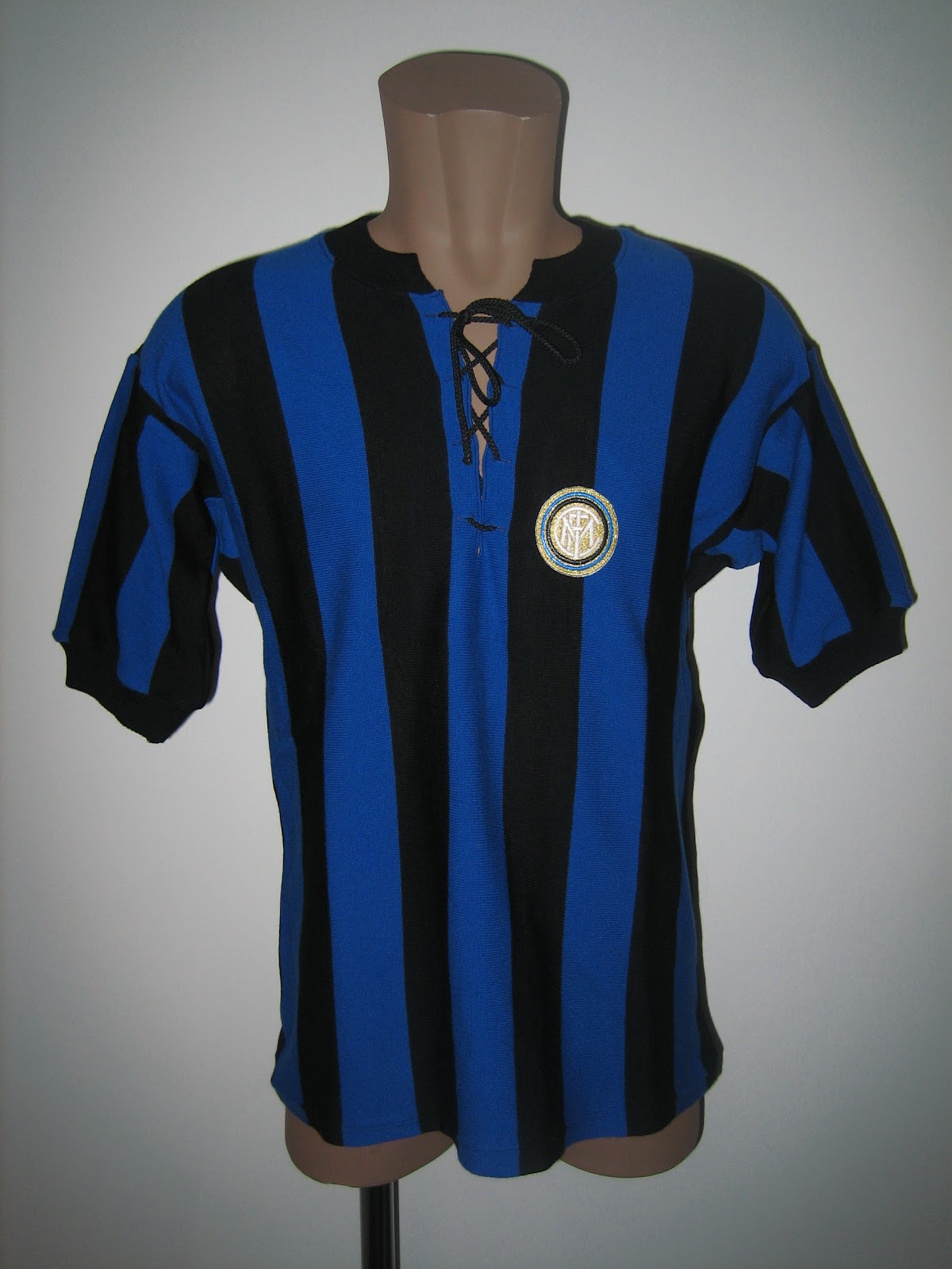 INTER MUSEUM: MAGLIE INTER 1958-1959 R
