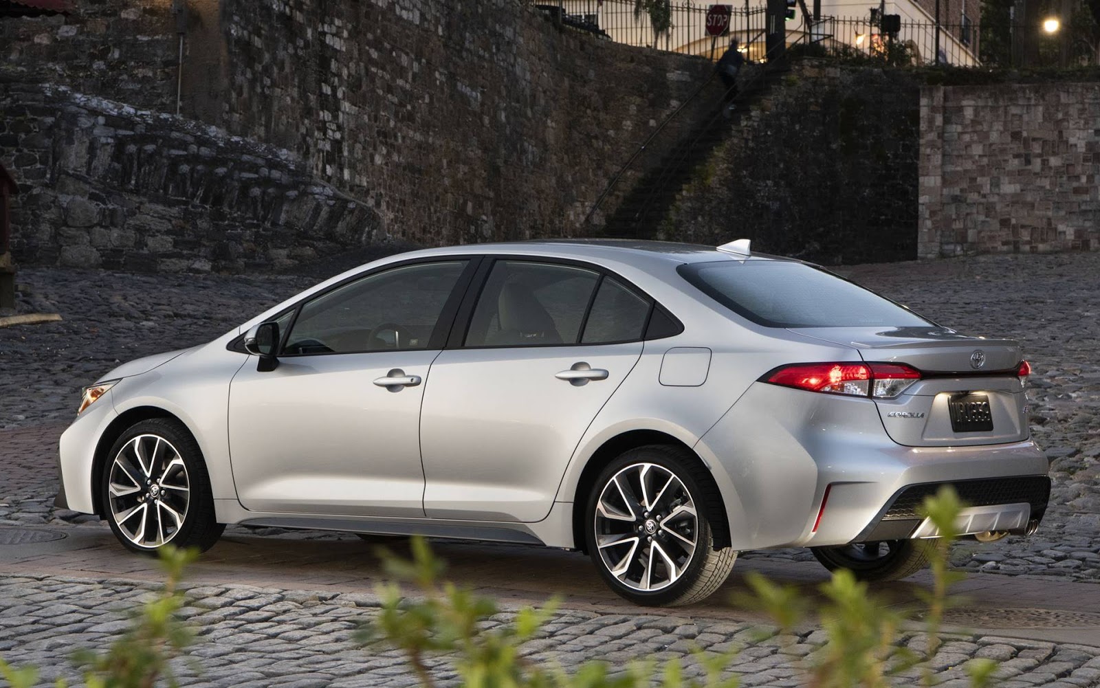 Novo Toyota Corolla 2020: aspectos positivos e negativos