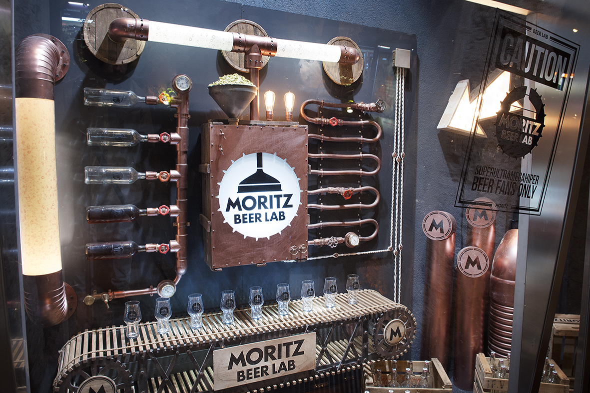 El arte de la cerveza: España: Llega la nueva Moritz Blat, del Moritz ...
