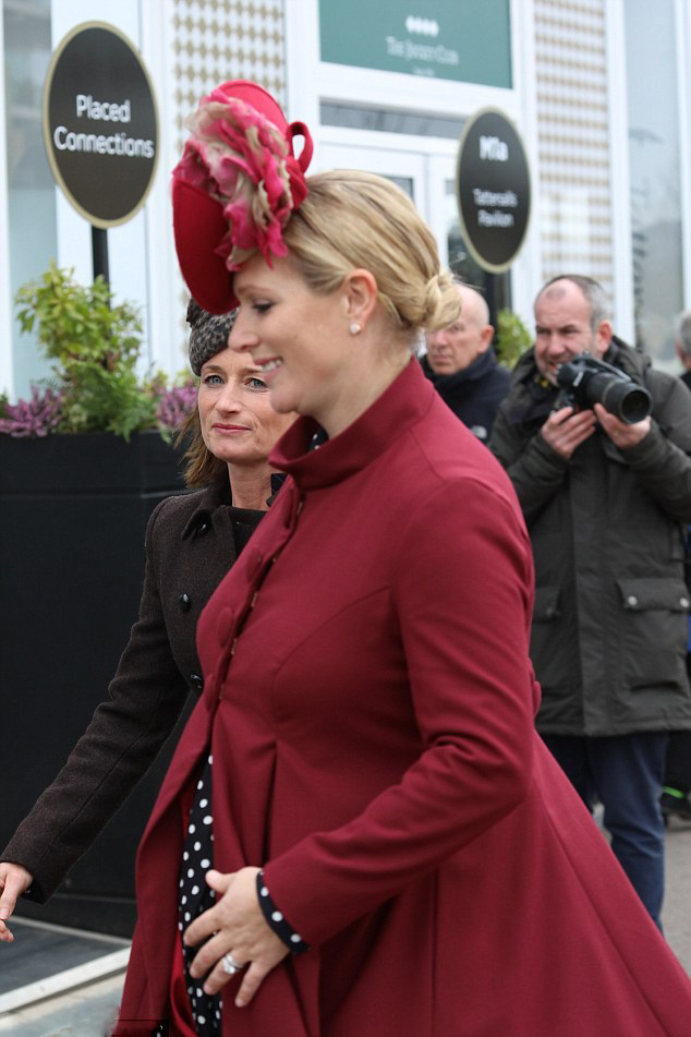 Royal Family Around the World: Zara Phillips Attend Cheltenham Festival ...