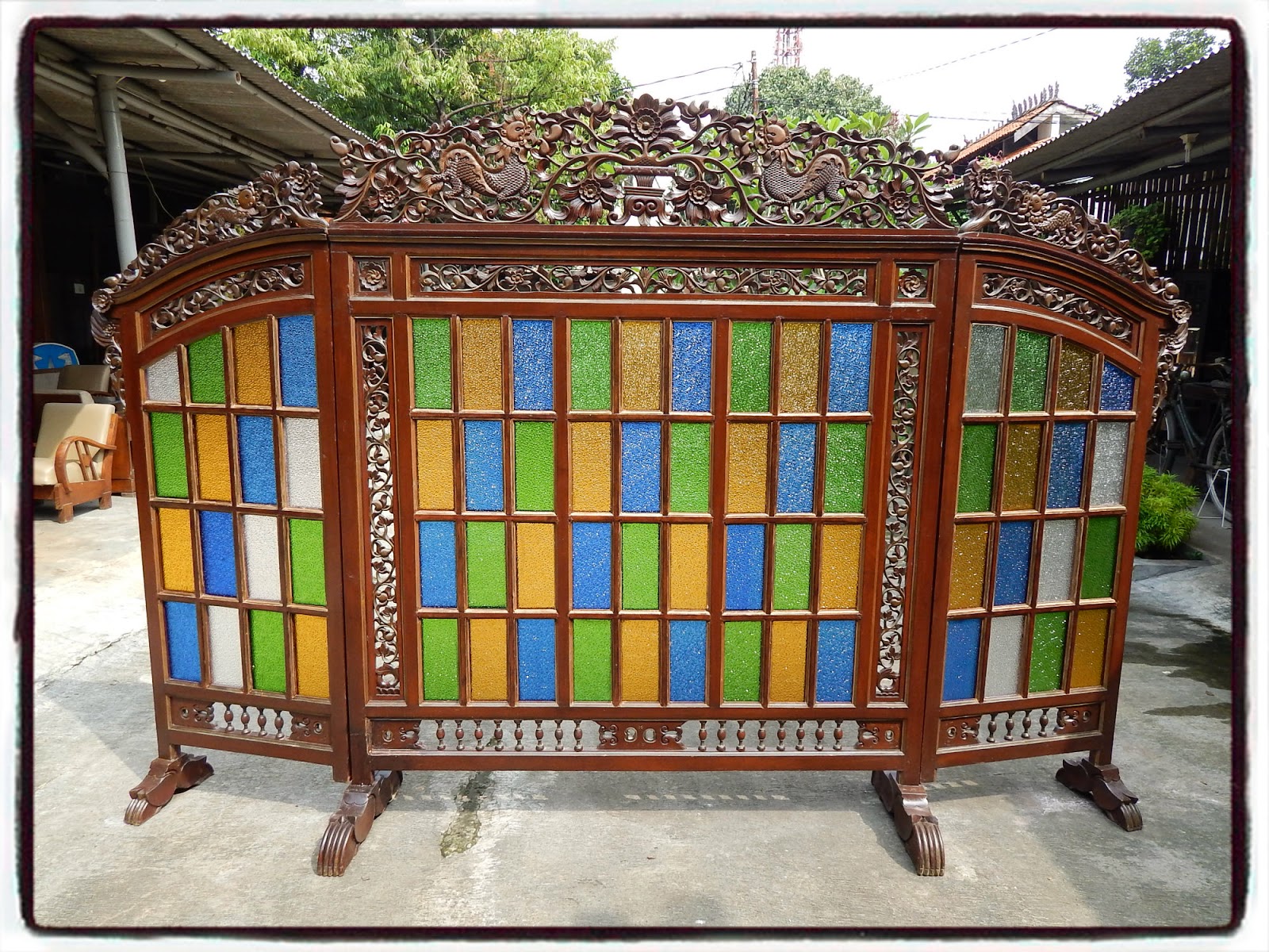 TOKO BARANG ANTIK: Dijual: Sketsel Ukir Kaca Warna (SOLD / Terjual)