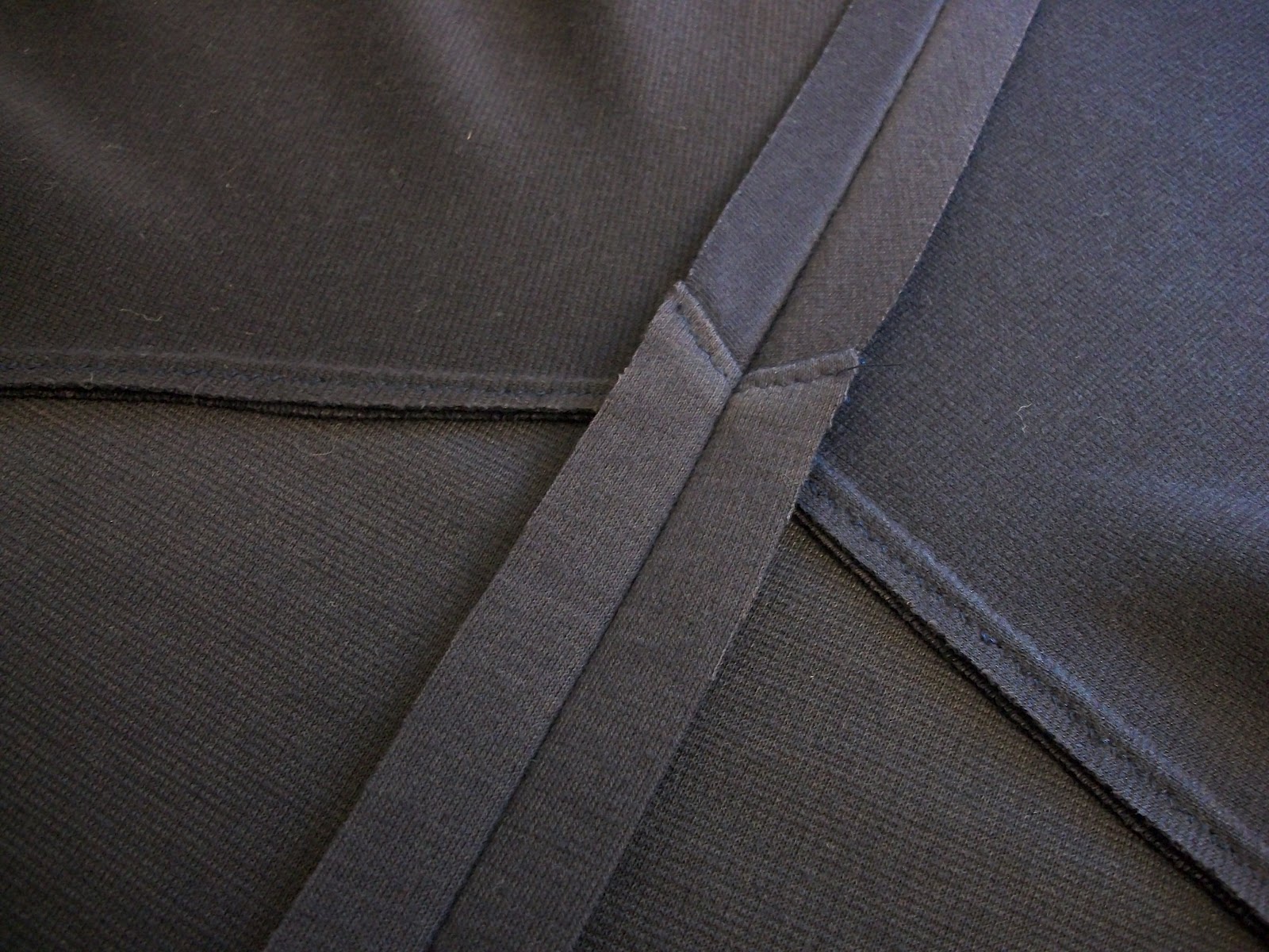 Mary Sews: Pressing open a Side Seam