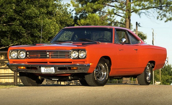 MUSCLE CAR COLLECTION : 1969 Plymouth Road Runner 383 Magnum Review