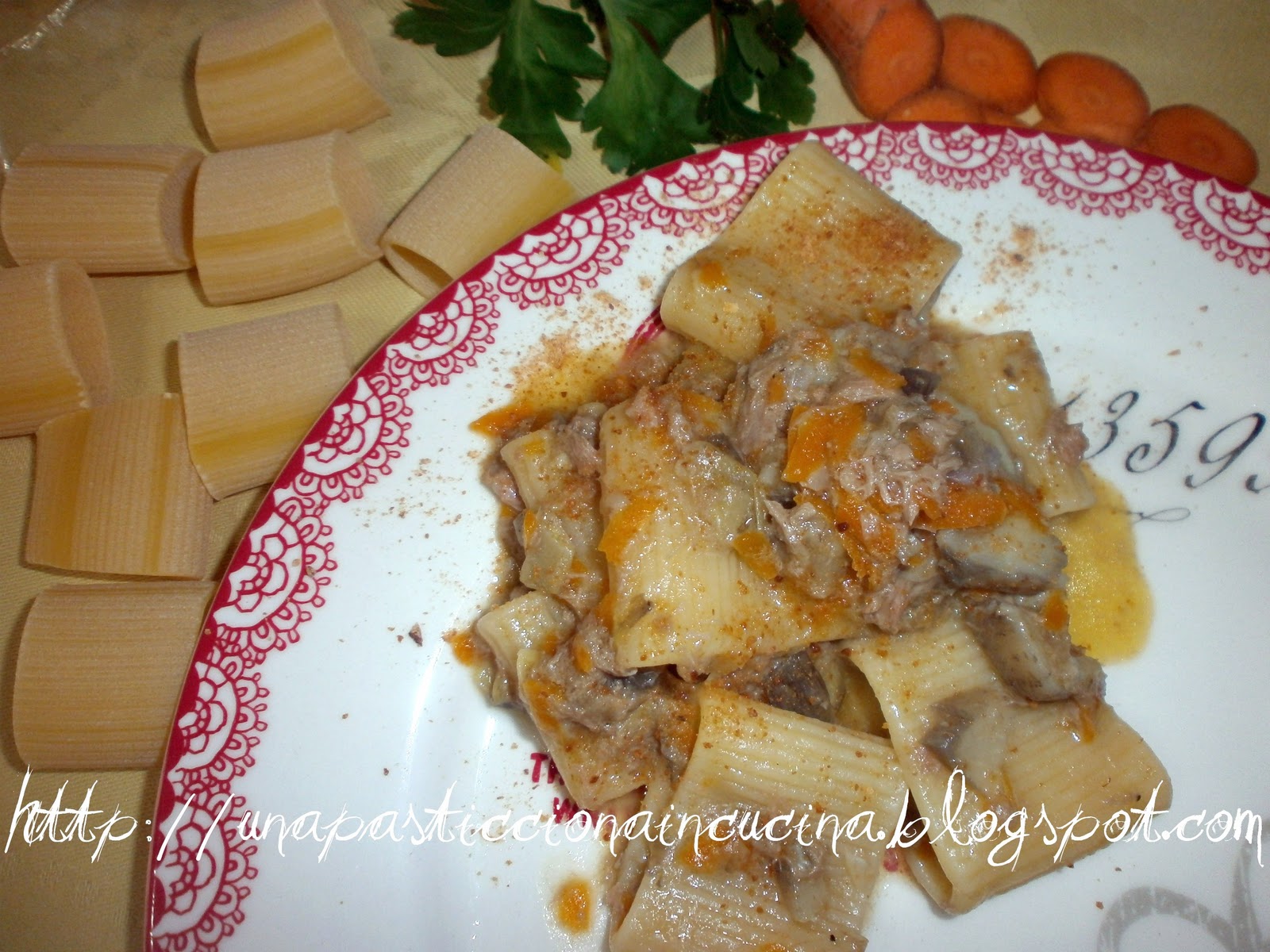 Mezzi Paccheri al Tonno e Verdure con Bottarga