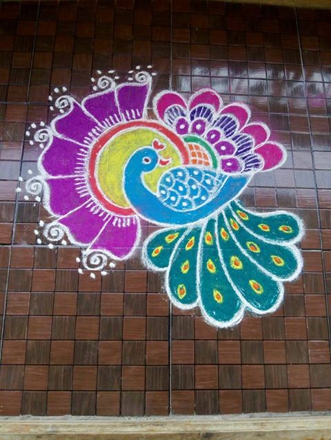 CHODAVARAMNET: INDIAN TRADITIONAL PEACOCKS RANGOLI ART