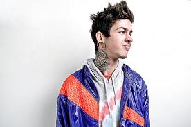 T.Mills: Travis Tatom Mills