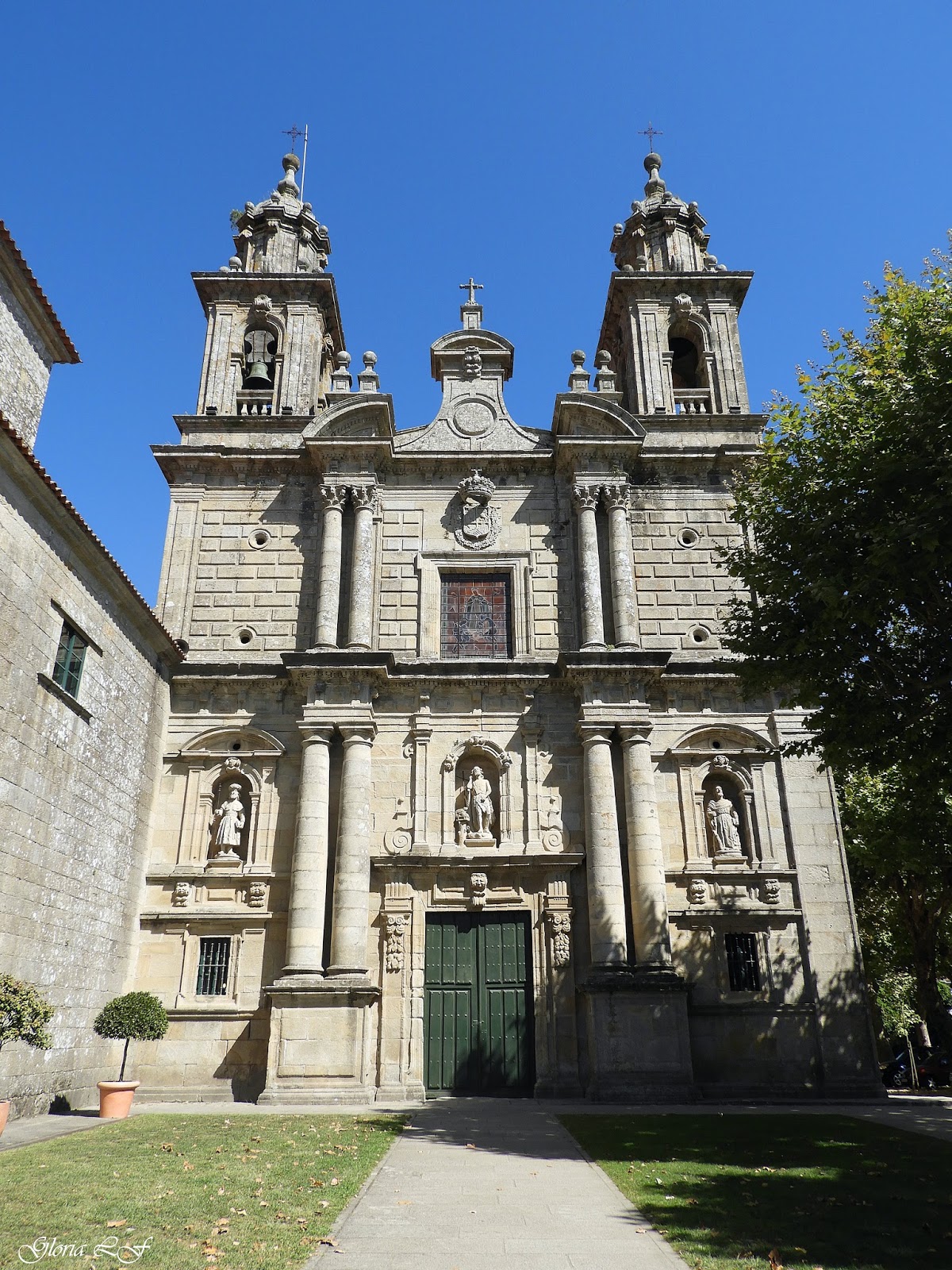 El callejón del gato negro: Monasterio de San Xoan de Poio