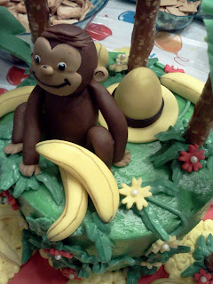 Lindy's Bayside Confections: Curious George Cake