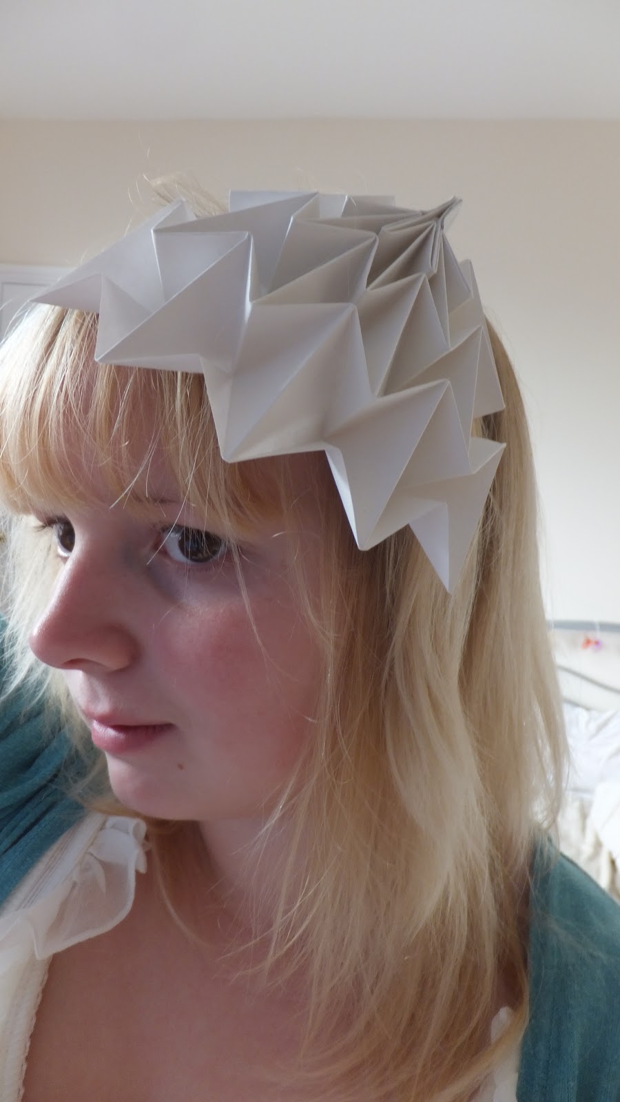 MAISIE DANIELS: Paper Headpieces Samples