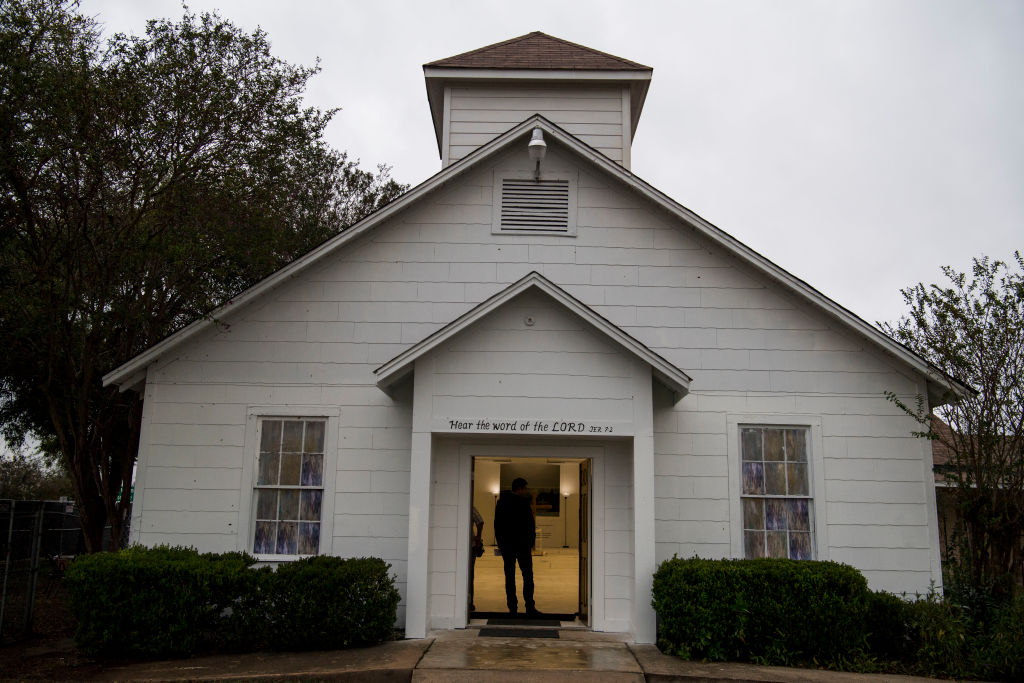 The Tunnel Wall: Sutherland Springs church invites public to see interior
