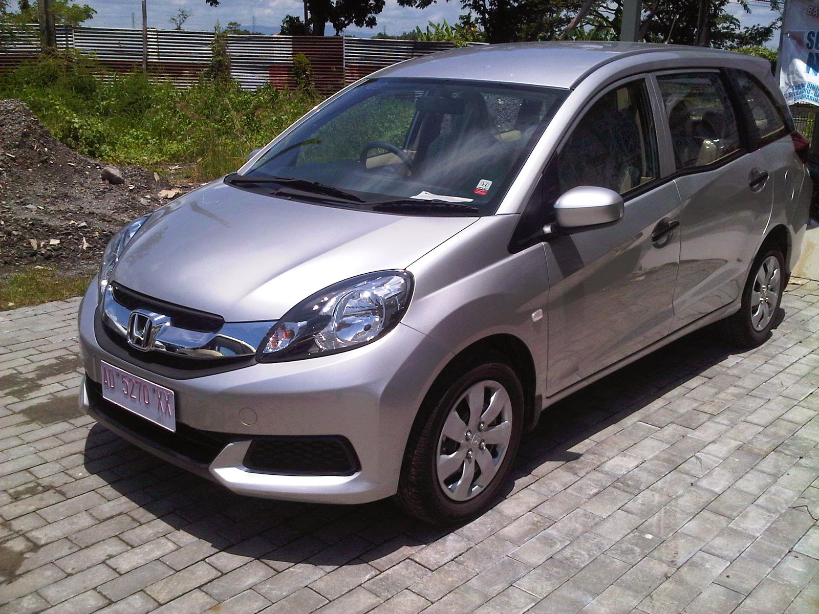SPESIFIKASI HONDA MOBILIO di SOLO ~ HONDA MOBILIO SOLO - SURAKARTA
