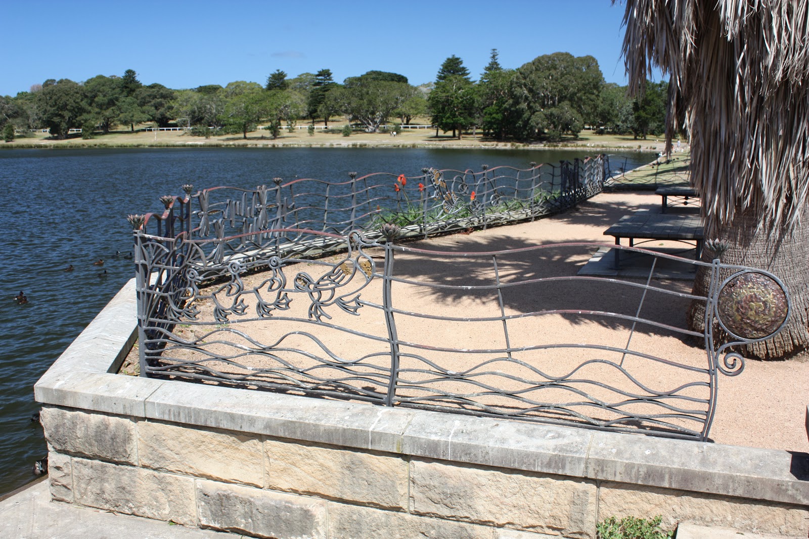 Sydney - City and Suburbs: Centennial Park, Duck Pond, fence