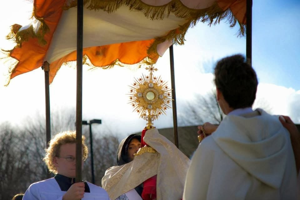New Liturgical Movement: Eucharistic Procession for the Feast of Christ ...