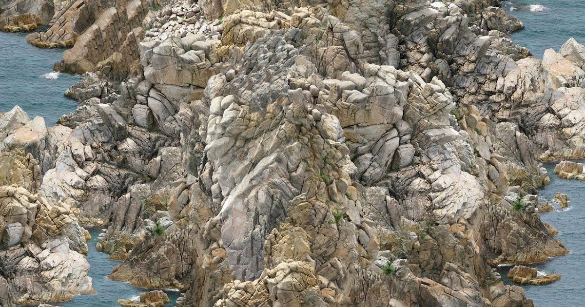 Jade Chronicles: Unguided Tours: Anne Landa Award 2011