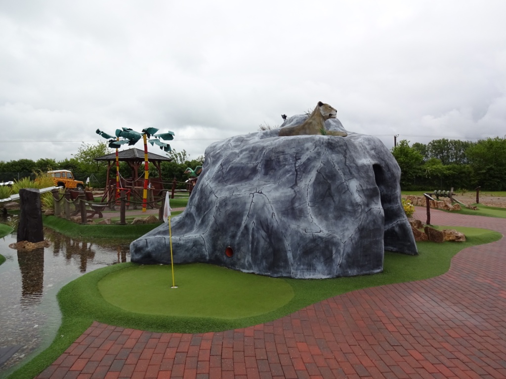 The Ham and Egger Files: Congo Rapids Adventure Golf courses in East Anglia