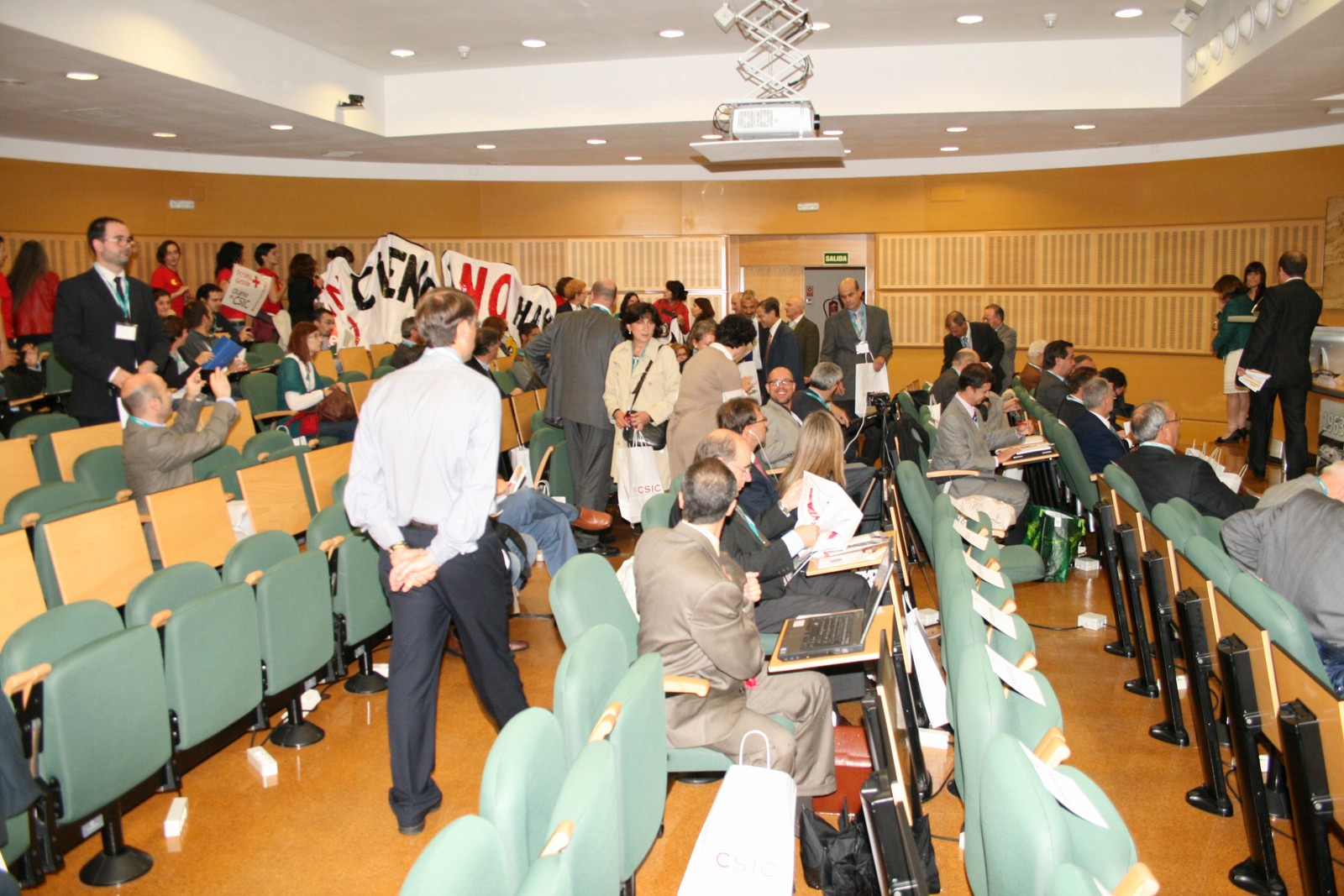 Asamblea General de Ciencia: Recibiendo al Presidente del CSIC en el CIB