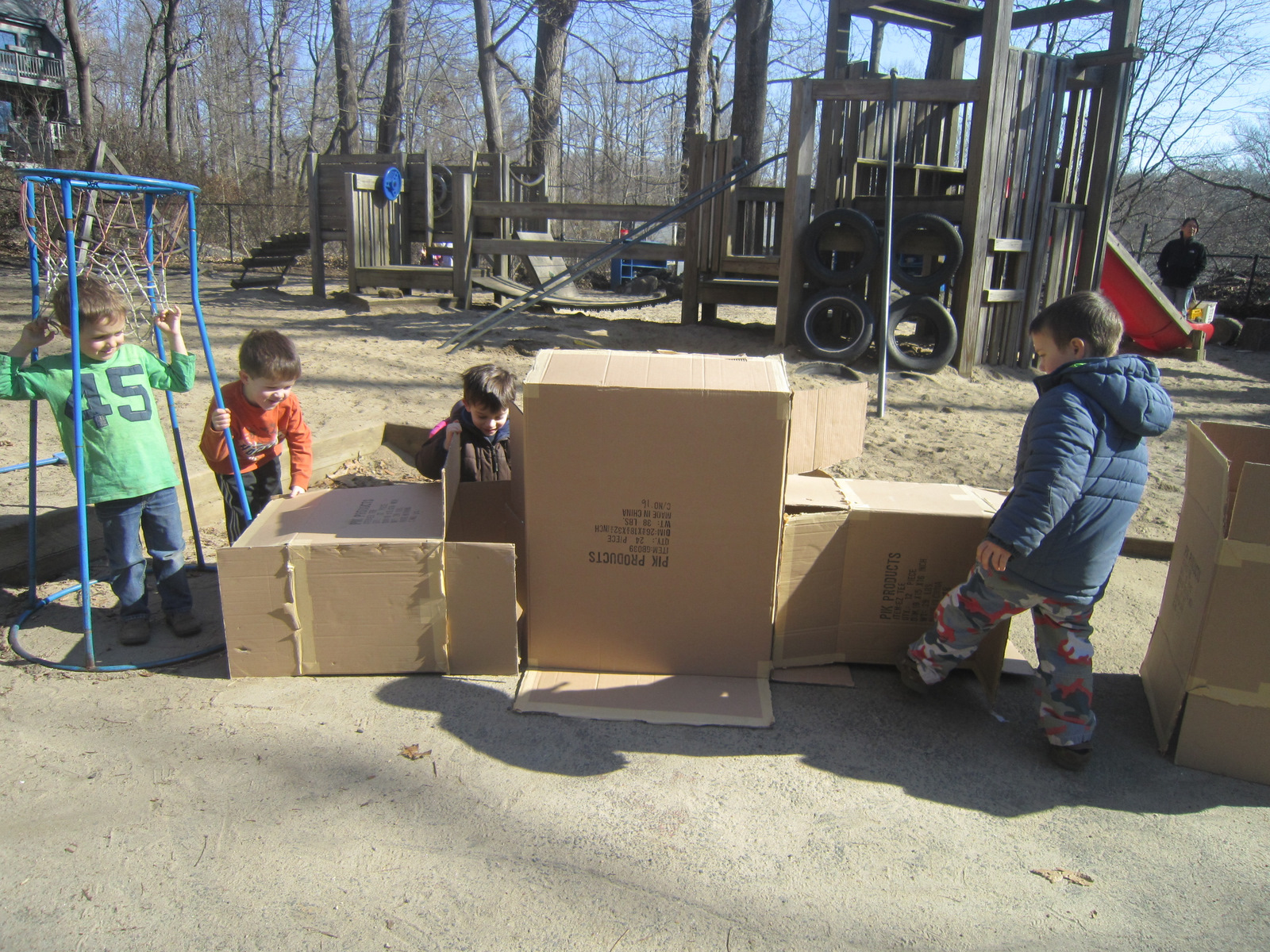 Playfully Learning: Box Play Outside